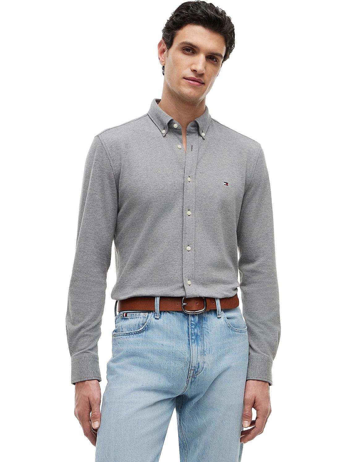 TOMMY HILFIGER men's slim fit lightweight pique knit shirt -